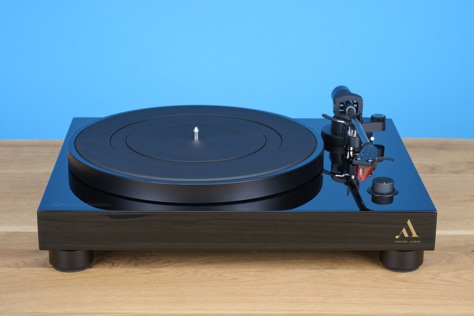 Argon Audio TT-4 Special Edition im Test: Edler Plattenspieler mit ...