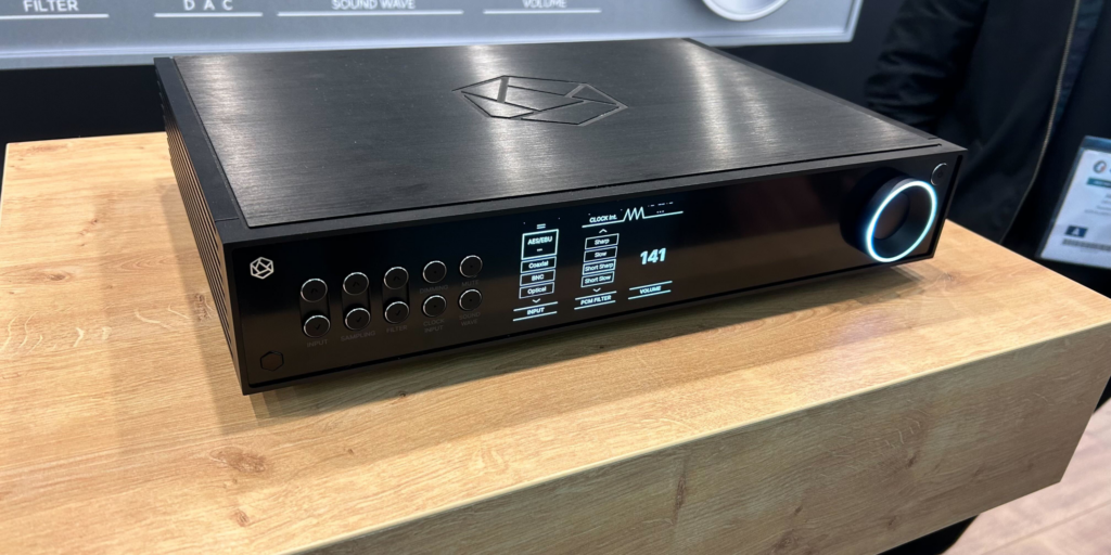 Colibri C2: Avantgarde Acoustics macht Hornsound erreichbarer - HIFI.DE