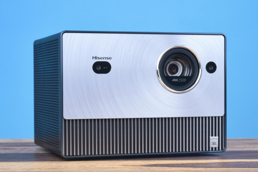 Hisense C1 im Test: Mini-Projektor beweist Größe - HIFI.DE