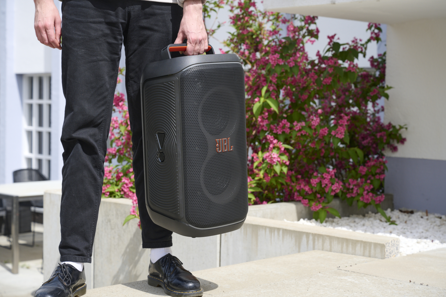 JBL Partybox Club 120 im Test: Club-Feeling zum Mitnehmen - HIFI.DE