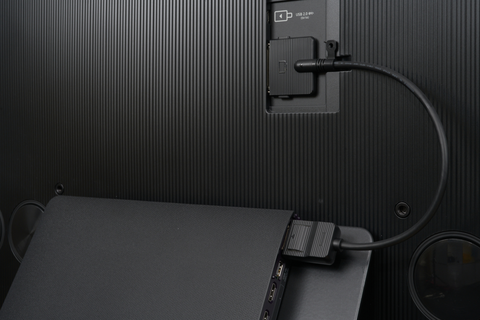 Samsung S95D im Test – Der OLED für helle Räume? - HIFI.DE