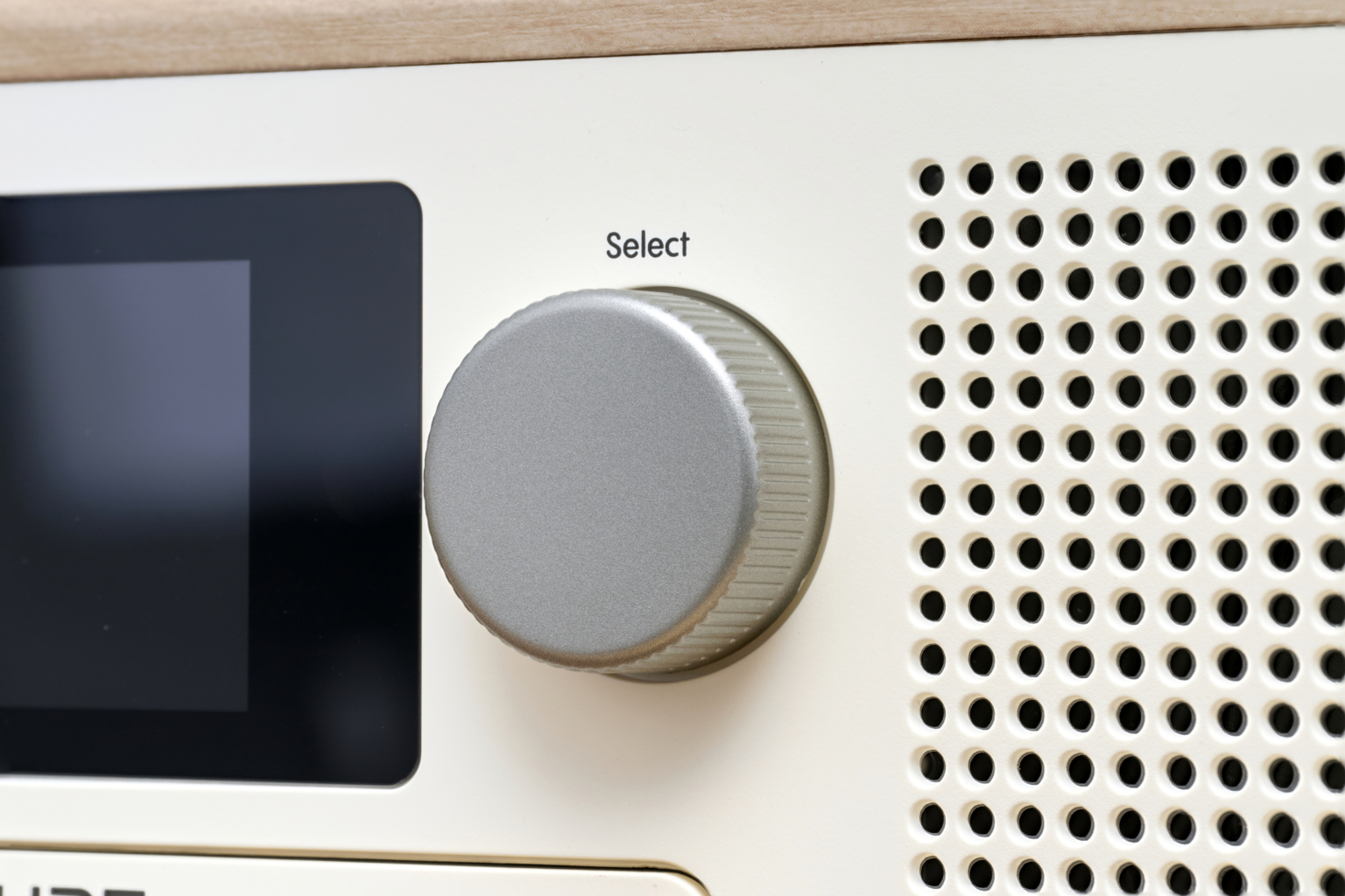 Pure Classic C-D6 im Test: Wie gut klingt die Radio-CD-Kombination ...