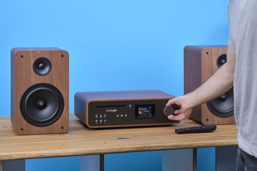 Pure Classic Stereo im Test: Radio, CD und Boxen in Einem - HIFI.DE