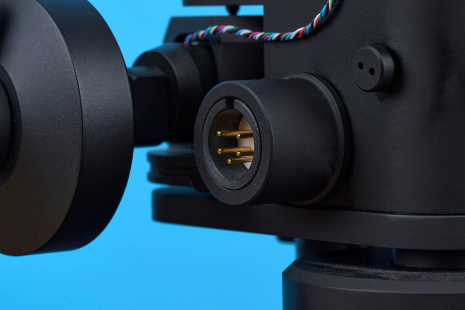 EAT Fortissimo S im Test: Der Sound, der aus der Masse kommt - HIFI.DE