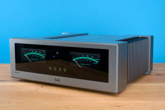 T+A A 3000 HV im Test: Geboren aus Perfektion und Kraft - HIFI.DE