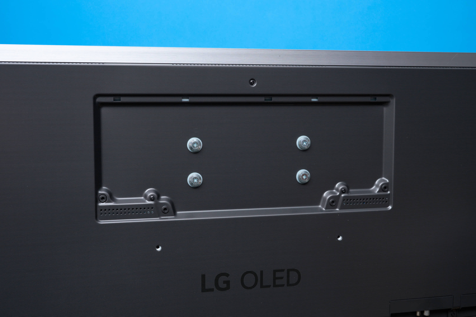 LG OLED G5 im Test: LGs Fernseher stellt neue Rekorde auf - HIFI.DE